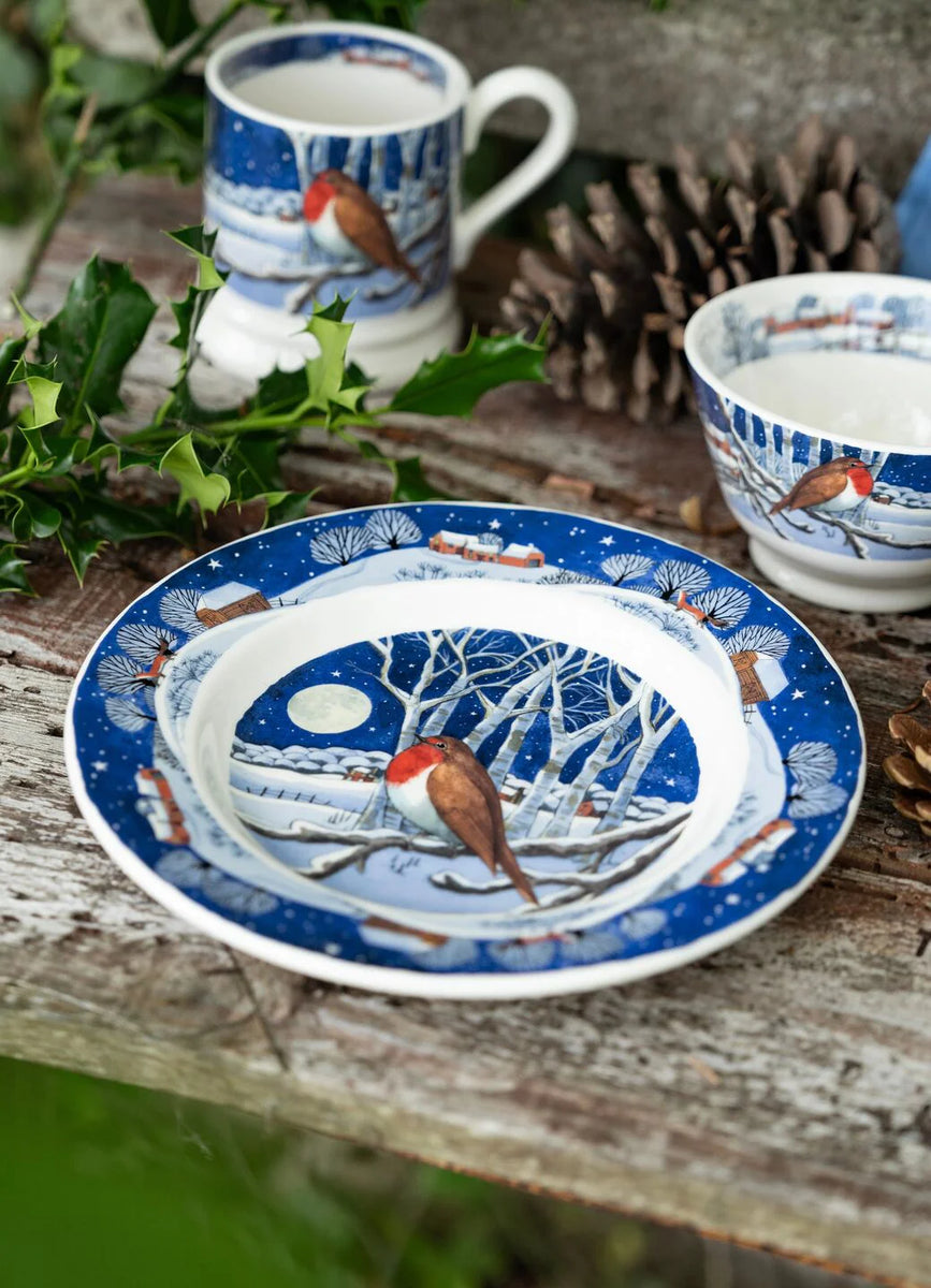 Midnight Robin 8 1/2 Inch Plate – The Bottom Drawer Store